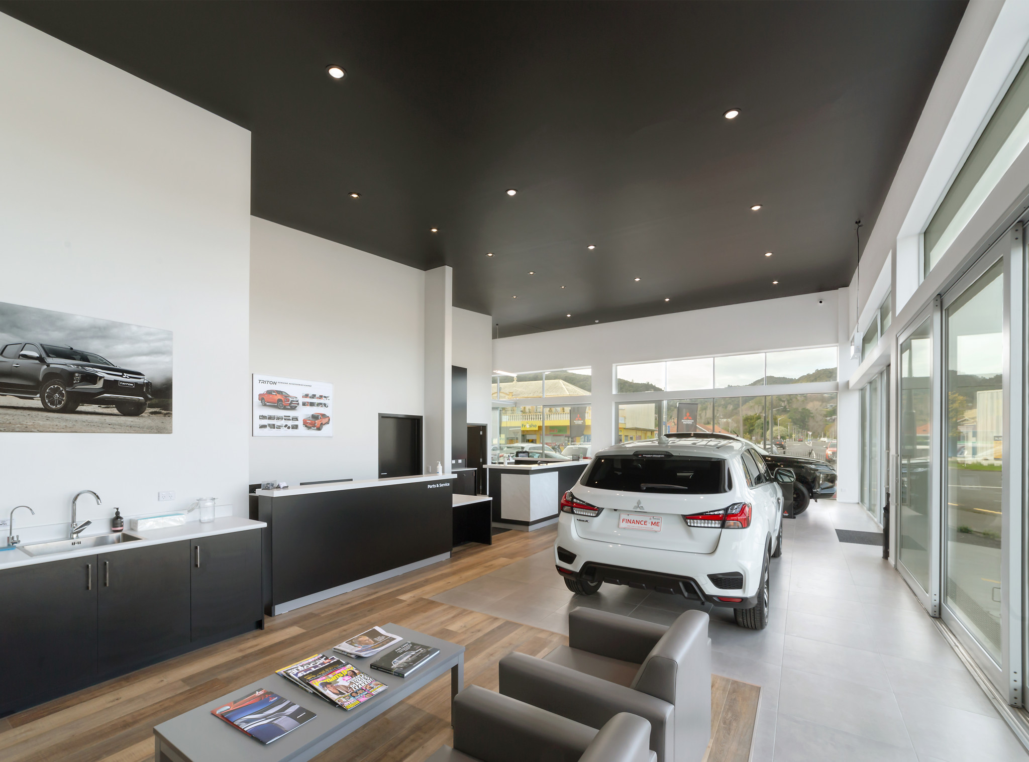 Saunders Motor Group | Commercial Steel Building | Coresteel