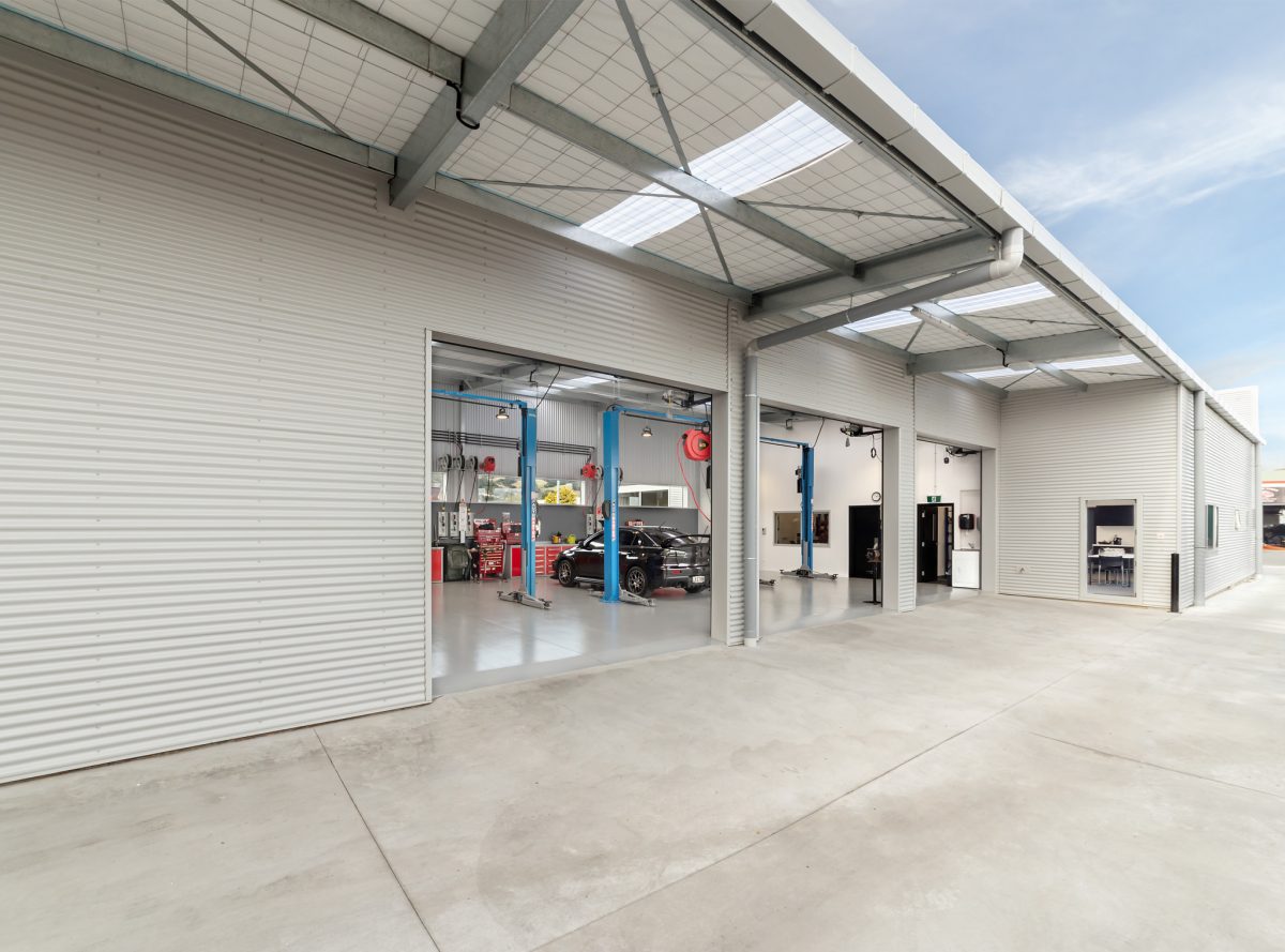 Saunders Motor Group | Commercial Steel Building | Coresteel