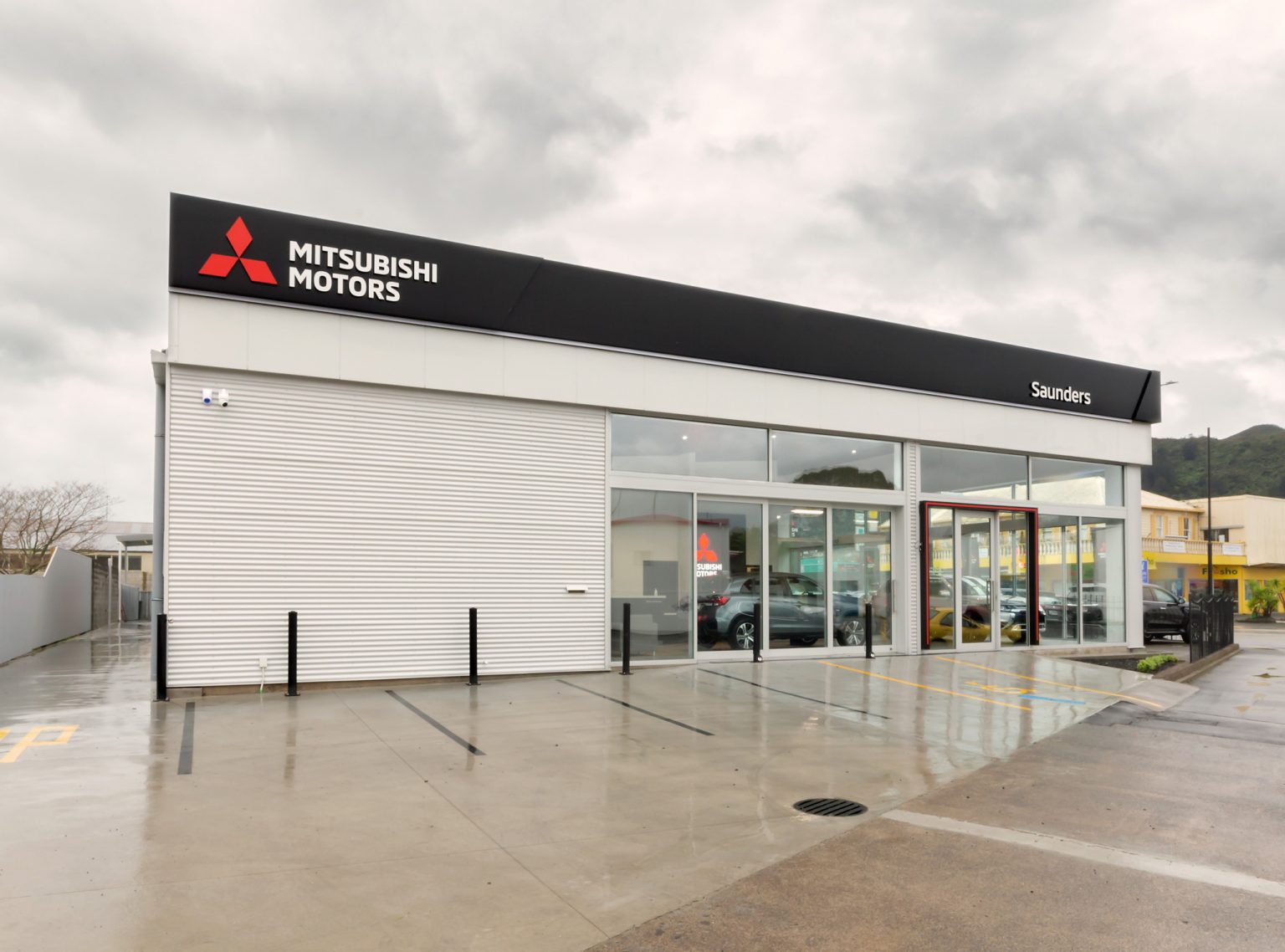 Saunders Motor Group | Commercial Steel Building | Coresteel